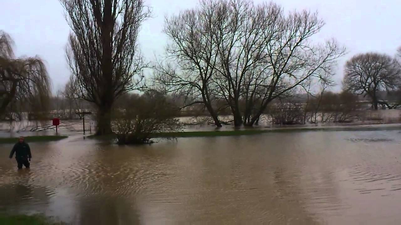 River Wye in Flood at Ross-on-Wye, Herefordshire, 14th February 2014 ...