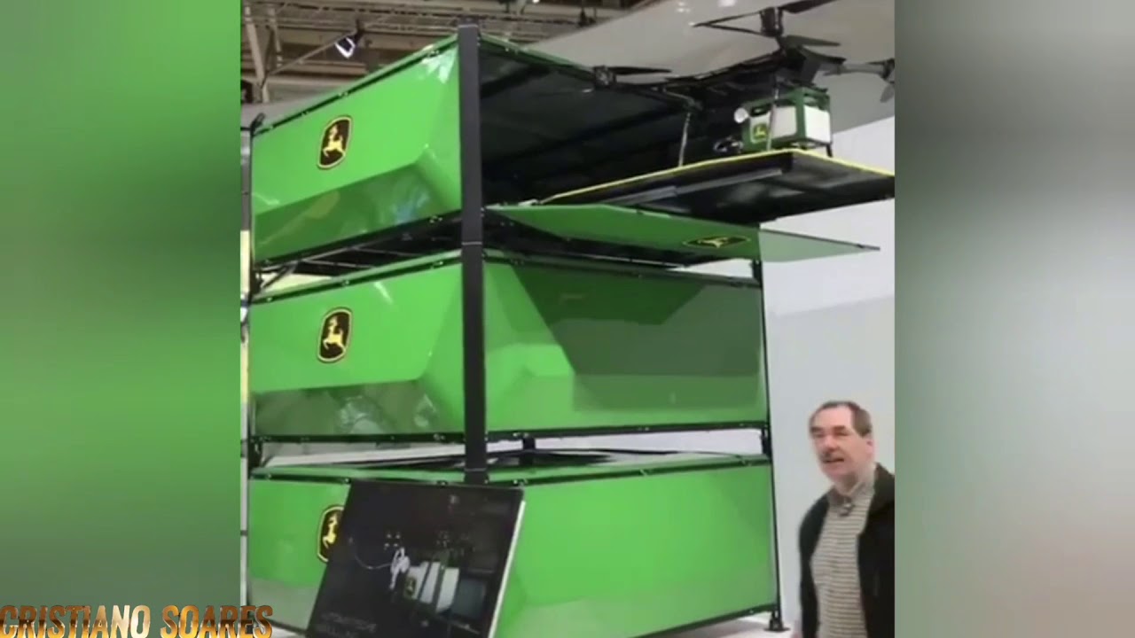FUTURE OF FARMING APRESENTA JOHN DEERE NOVOS DRONE - YouTube