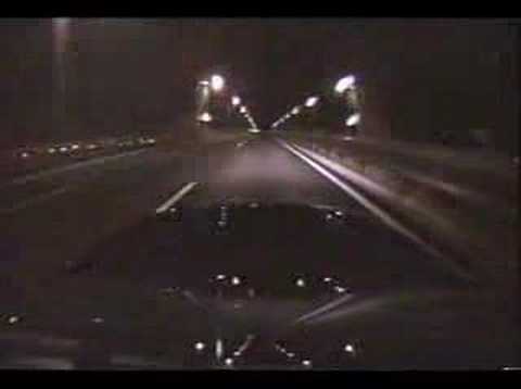 Japan NISSAN skyline freeway racing - YouTube