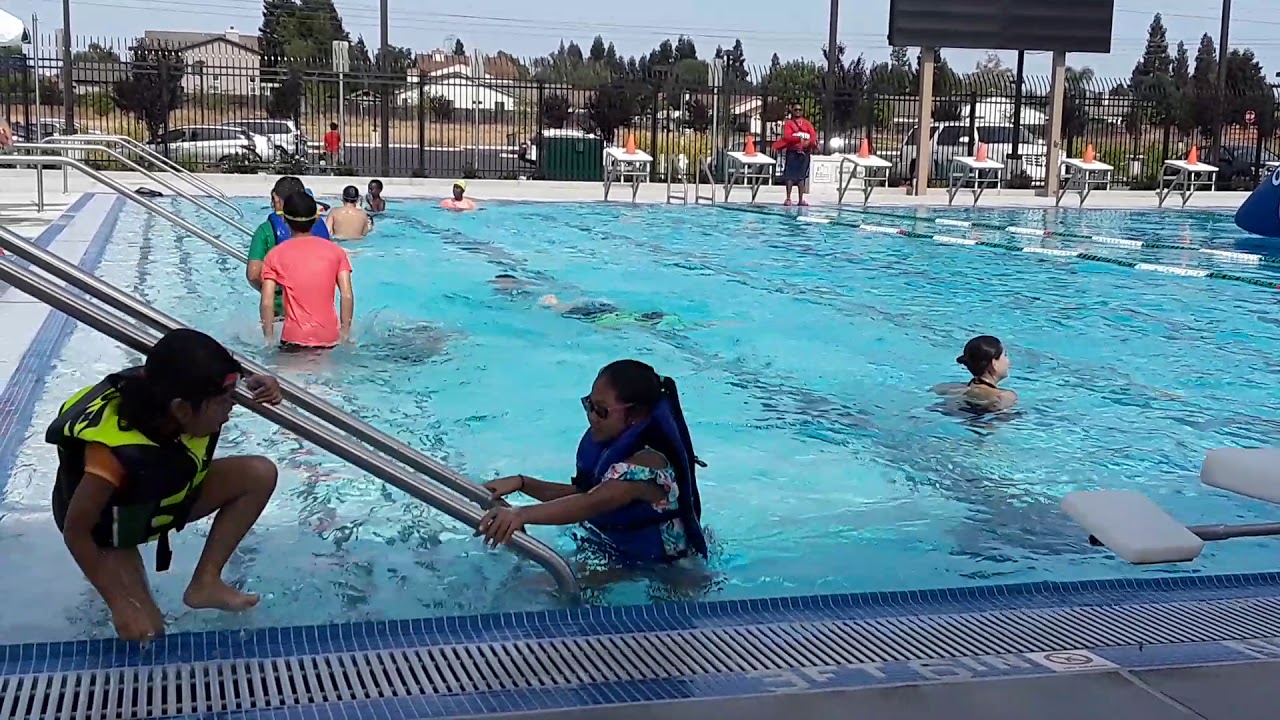 Girls and Boys Scouts (BSA) - Swimming - YouTube