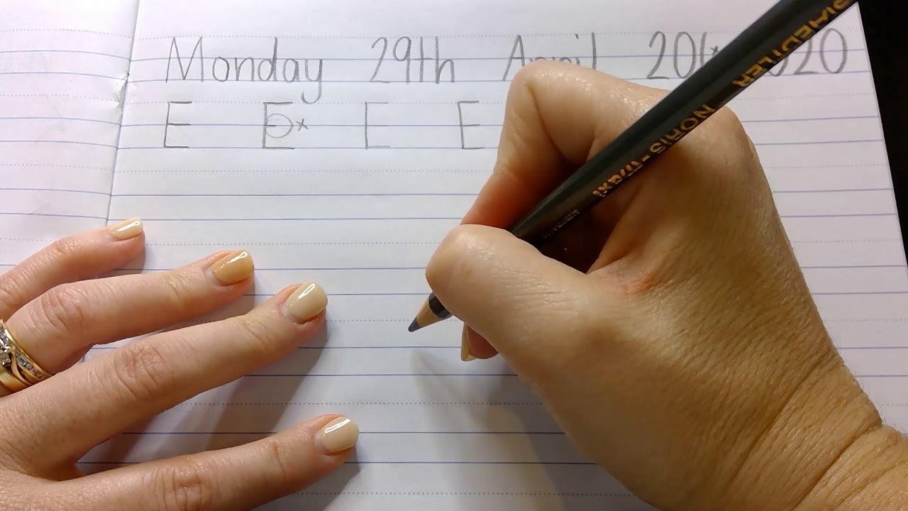 Handwriting Ee - YouTube