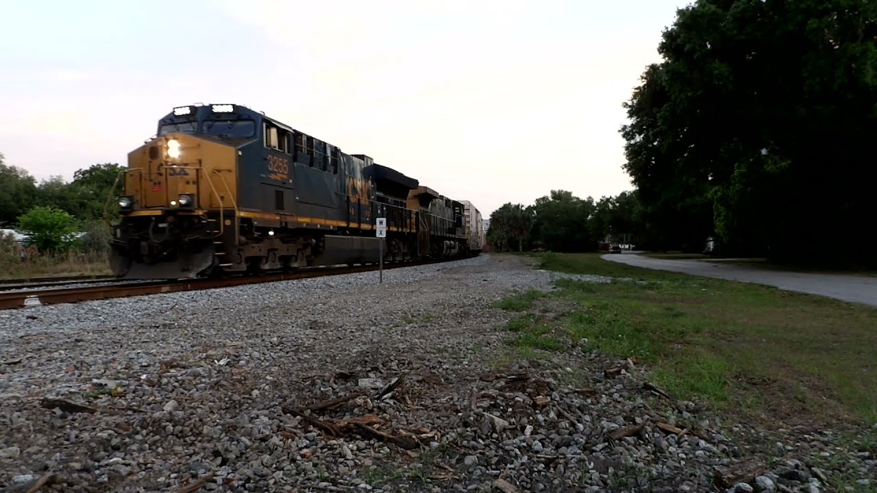 CSX Q442 Plant City at Calhoun Street Crossing - YouTube