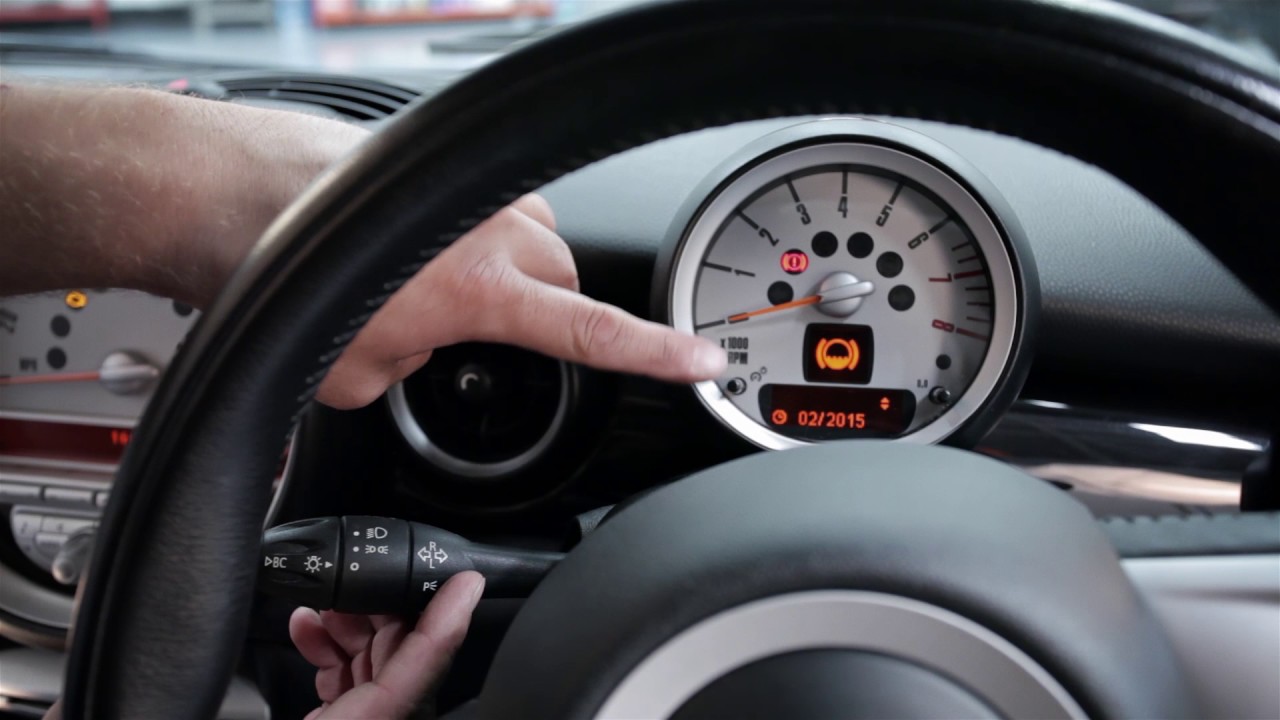 BMW MINI - How to access your cars service information - YouTube