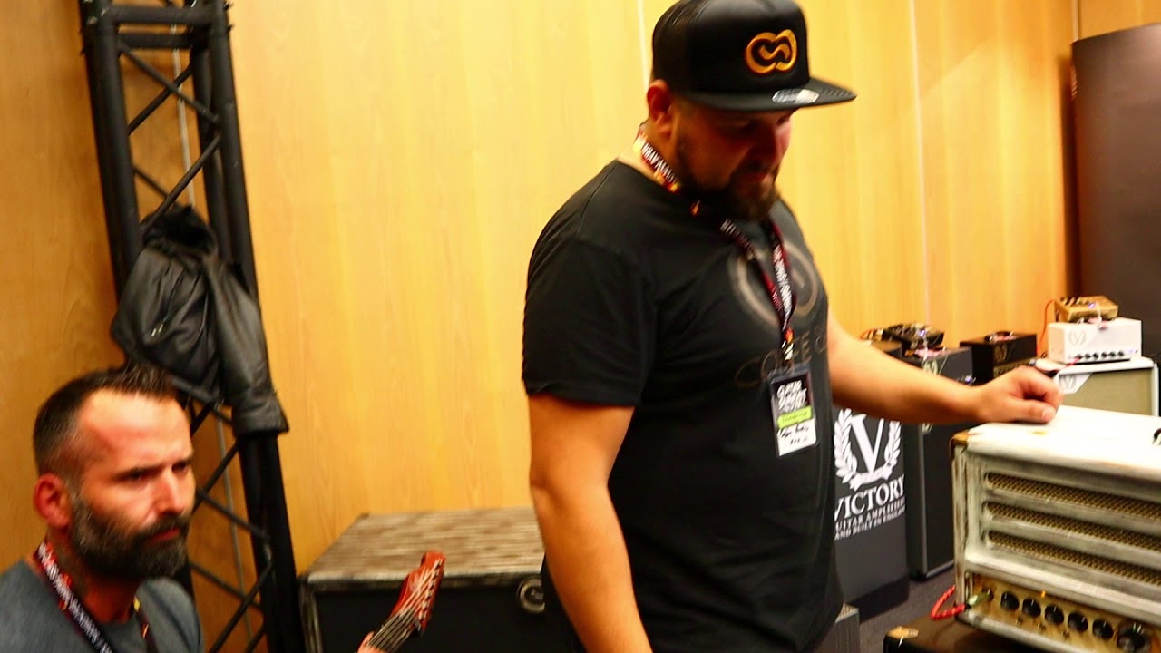 Coffee Custom Cabs - New Amplifier - Guitar Summit Germany 2019 - YouTube