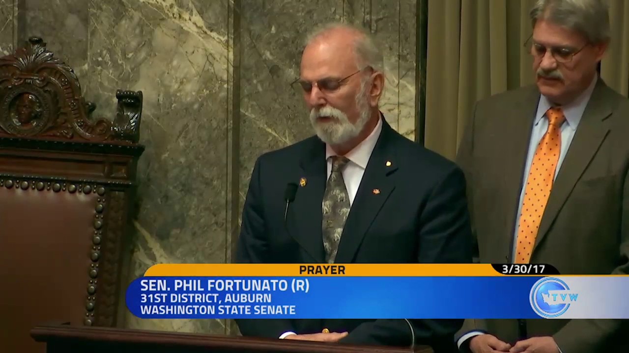 Sen Fortunato offers the morning prayer for the Senate - YouTube