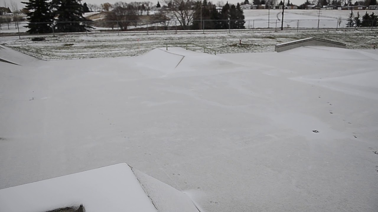 Swift Current Skateboard Park in the Winter - YouTube