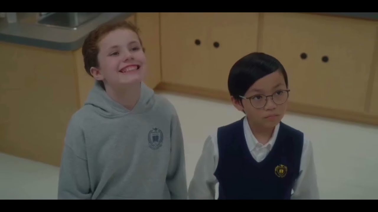 Owen Yu’s Screentime in Clifford the Big Red Dog - YouTube