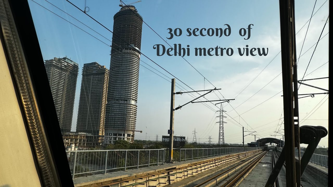 30 Seconds of Delhi Metro Views 🌆 | A Quick Ride Through the City - YouTube