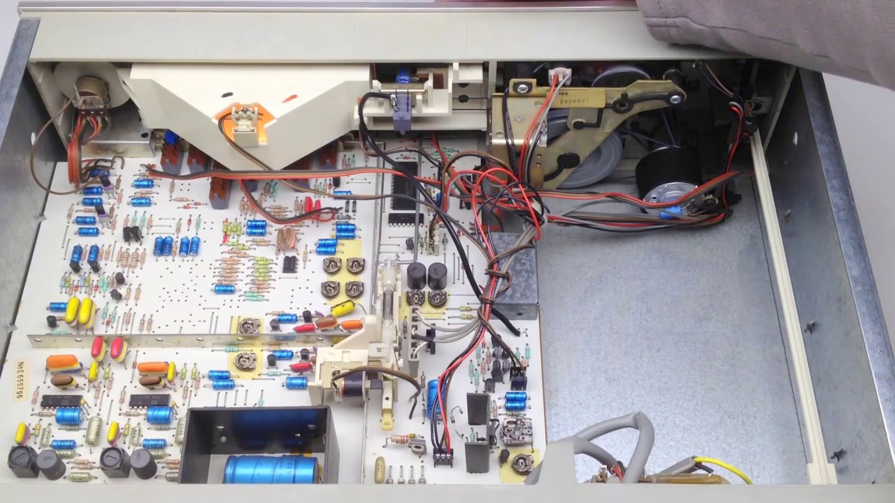 Philips F6212 radiomuzeum - YouTube