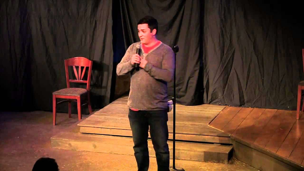Billy Bonnell, Comedian, at Casa del Haha - YouTube