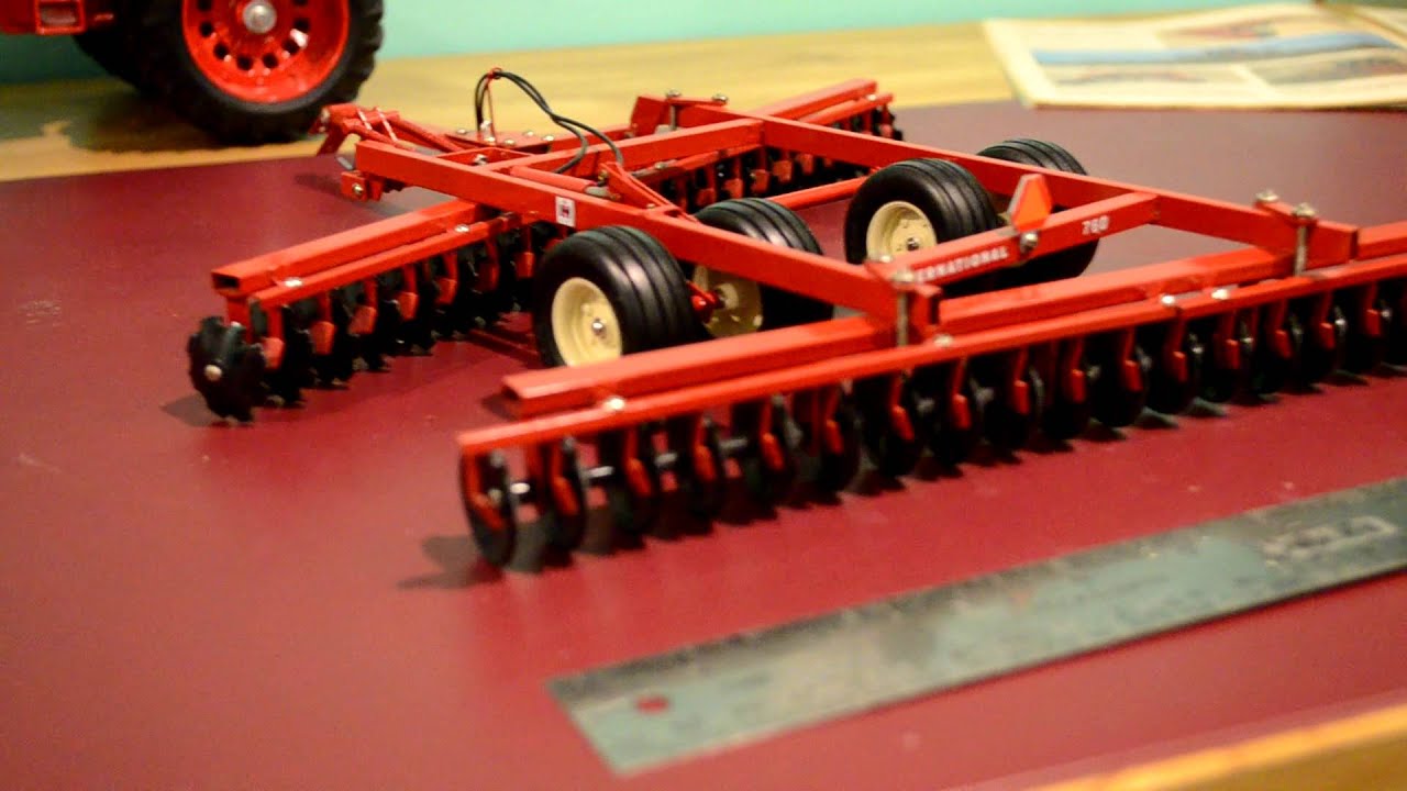 International Harvester 760 one-way disk -1/16 scale custom toy (video ...