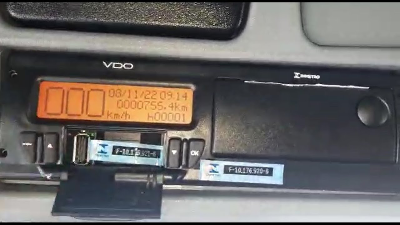 Como usar pen-drive de forma correta no tacografo BVDR - YouTube