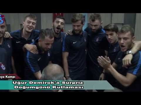 Uğur Demirok'a Sürpriz Doğumgünü Kutlaması