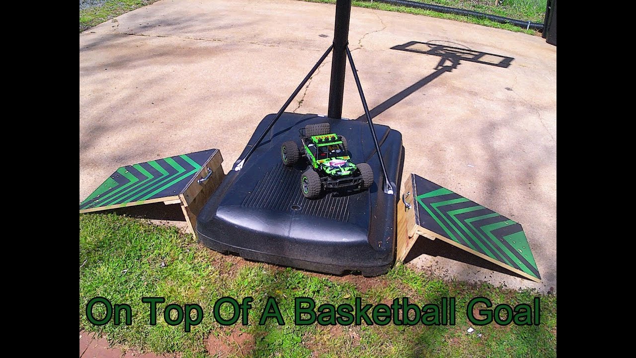 RC Buggy Jumping Over Basketball Goal - YouTube