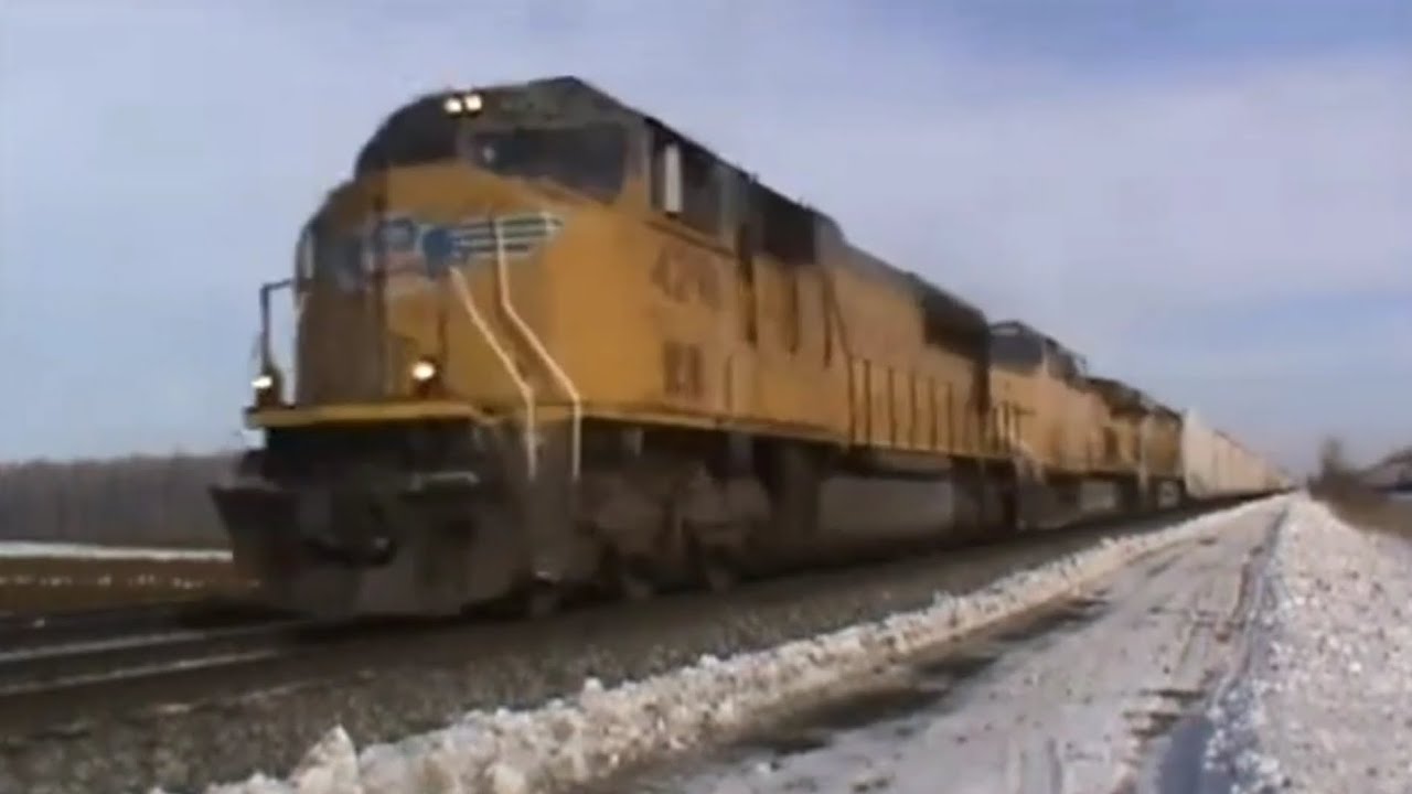 10th Anniversary - NS 22K & CSX Q091 in Perry Ohio in January 2015 - YouTube