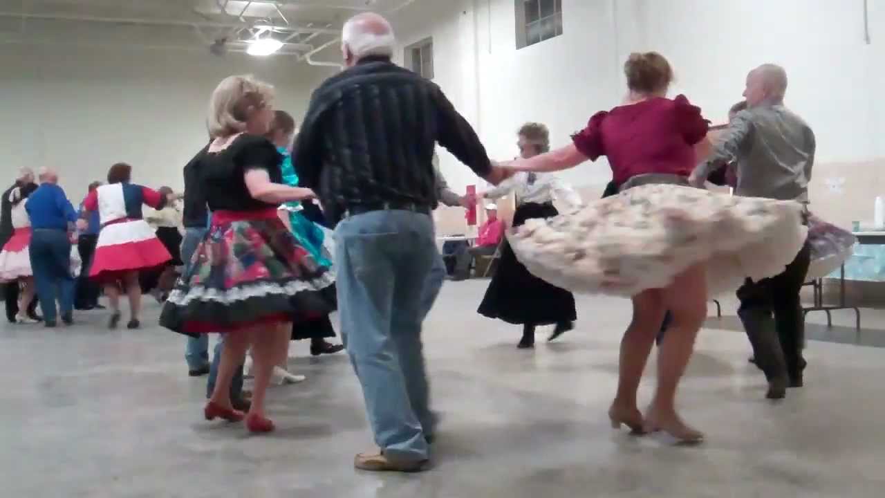 Decatur 8ers Snowflake Square Dance, 6 Couple Square, Singing Call January 7, 2012.mp4 - YouTube