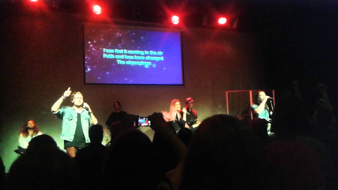 Citipointe Live at Citipointe Church Auckland - 17th May 2015 - On top ...