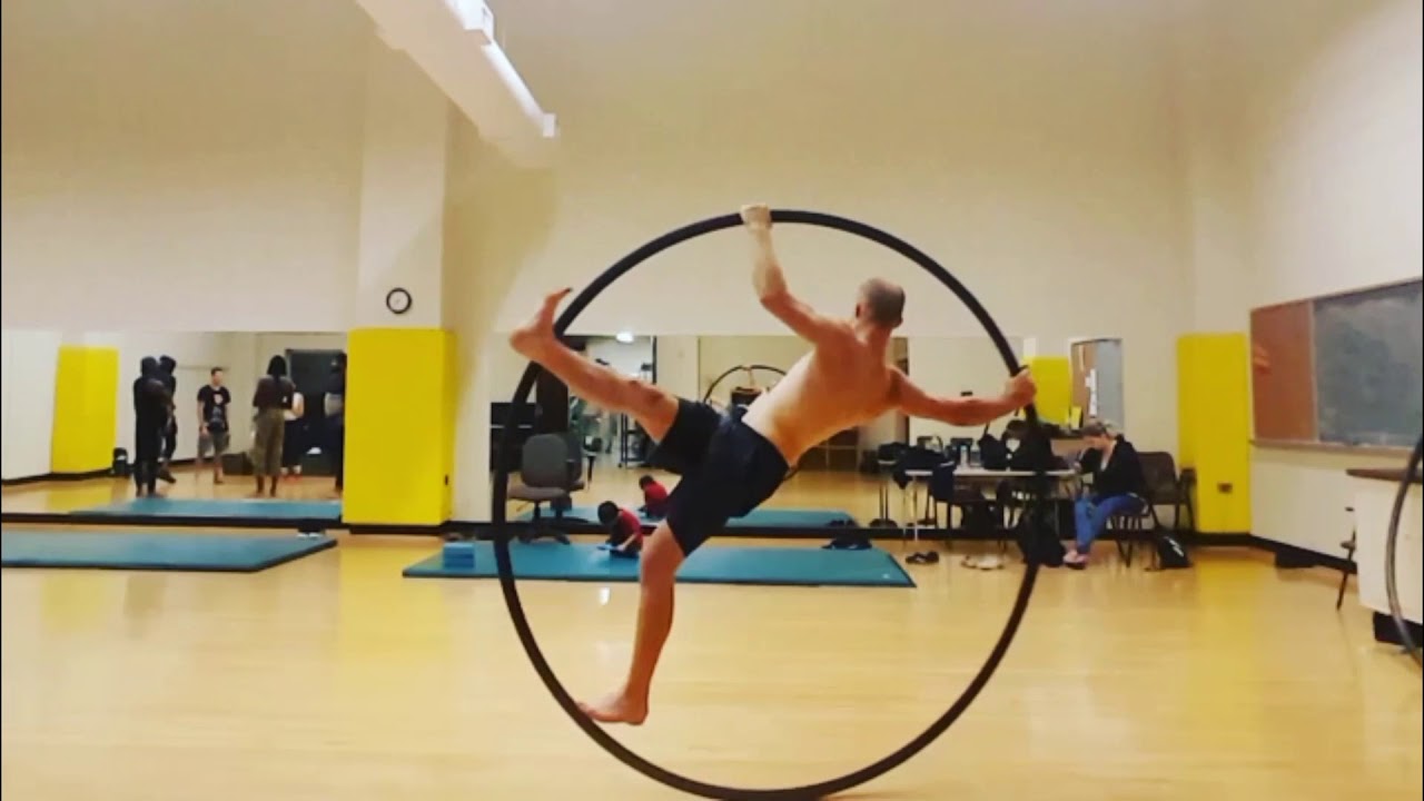 Justin Dale Circus Arts Demo 2019 - YouTube