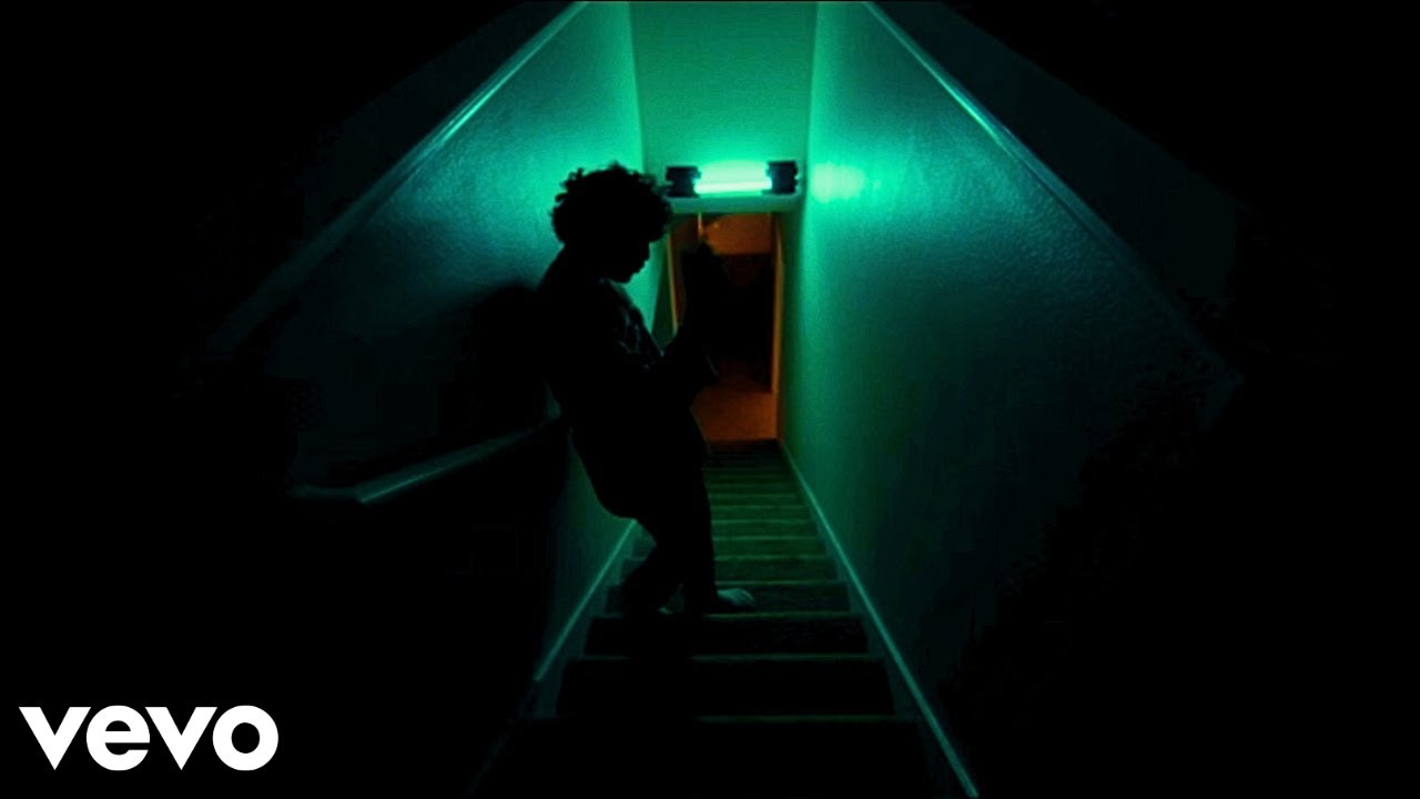 tahmeed - Wait It Out (Official Music Video) - YouTube