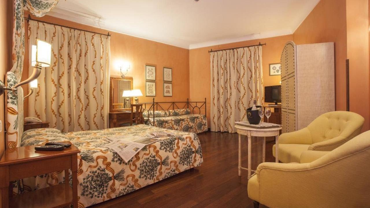 Hotel Vecchio Borgo, Palermo, Italy - YouTube