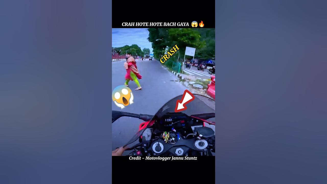 Crash hote hote bach gaya 😱🔥. // @Motovloggerjannustunts #shorts #motovlog #bikelover #crash # ...