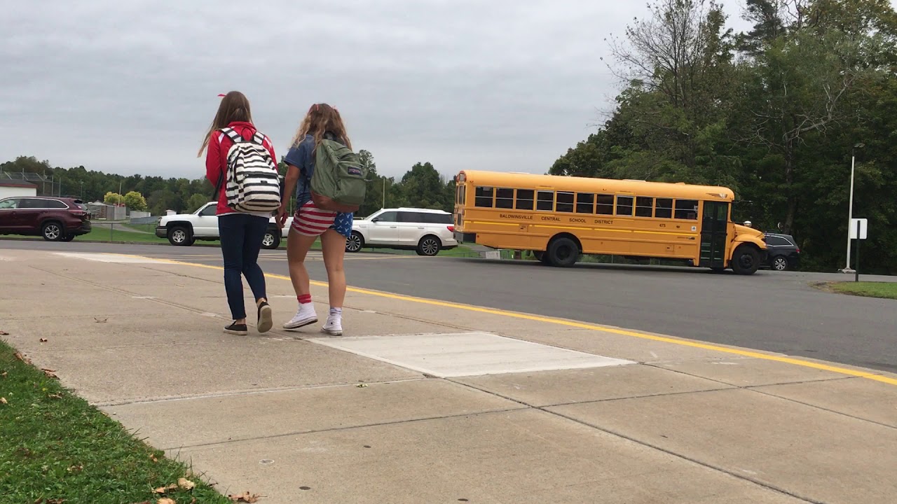 BCSD ES-PM Route Buses Leaving - YouTube