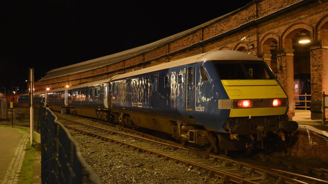 Transport For Wales First Class | Cardiff Central - Holyhead 23/12/2019 ...