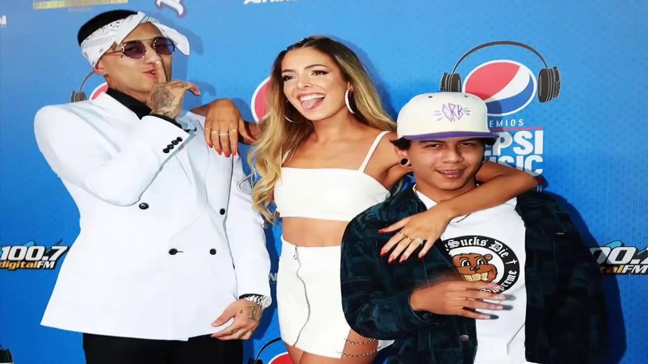 Neutro Shorty, Corina Smith, Big Soto - Cantante (EN VIVO) | PREMIOS ...
