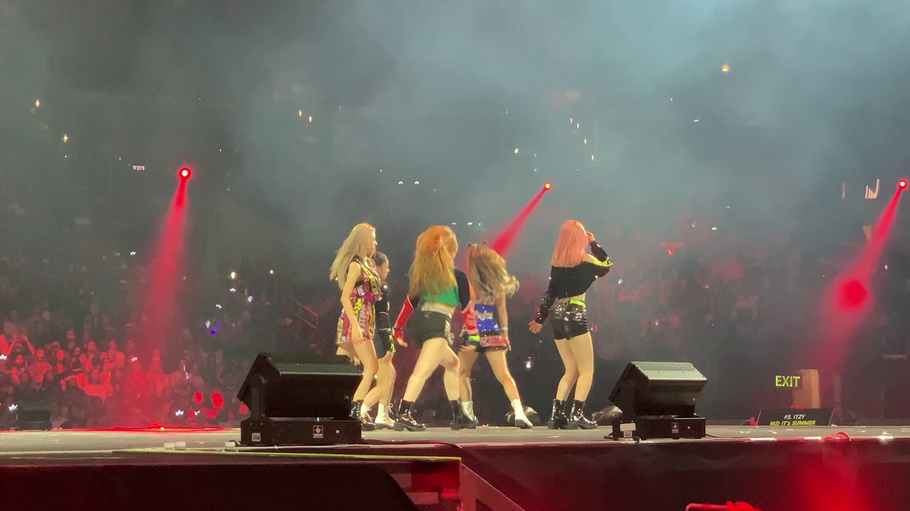 190818 [FANCAM] ITZY (있지) - IT'z SUMMER @ KCON LA 2019 - YouTube