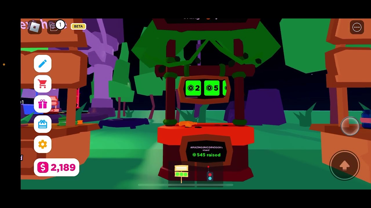 DONATING ON ROBLOX GAME: PLS DONATE! - YouTube