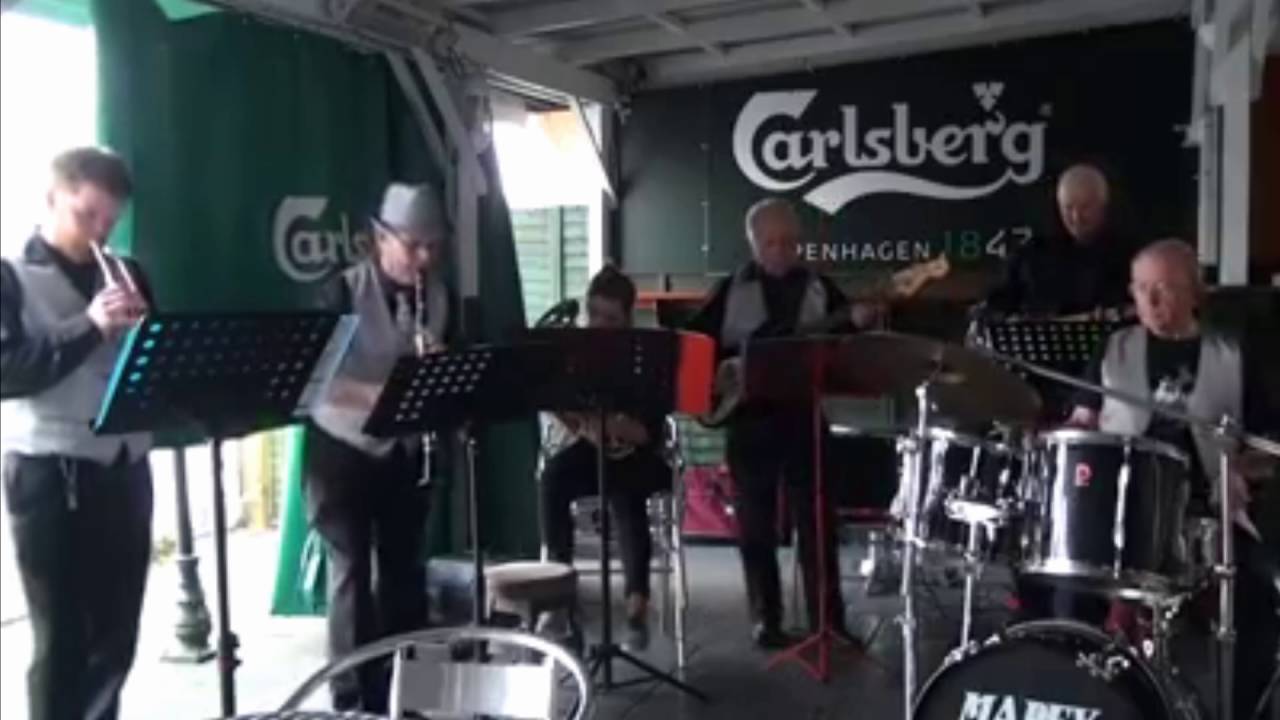 JJ Bowles Bar Limerick - YouTube