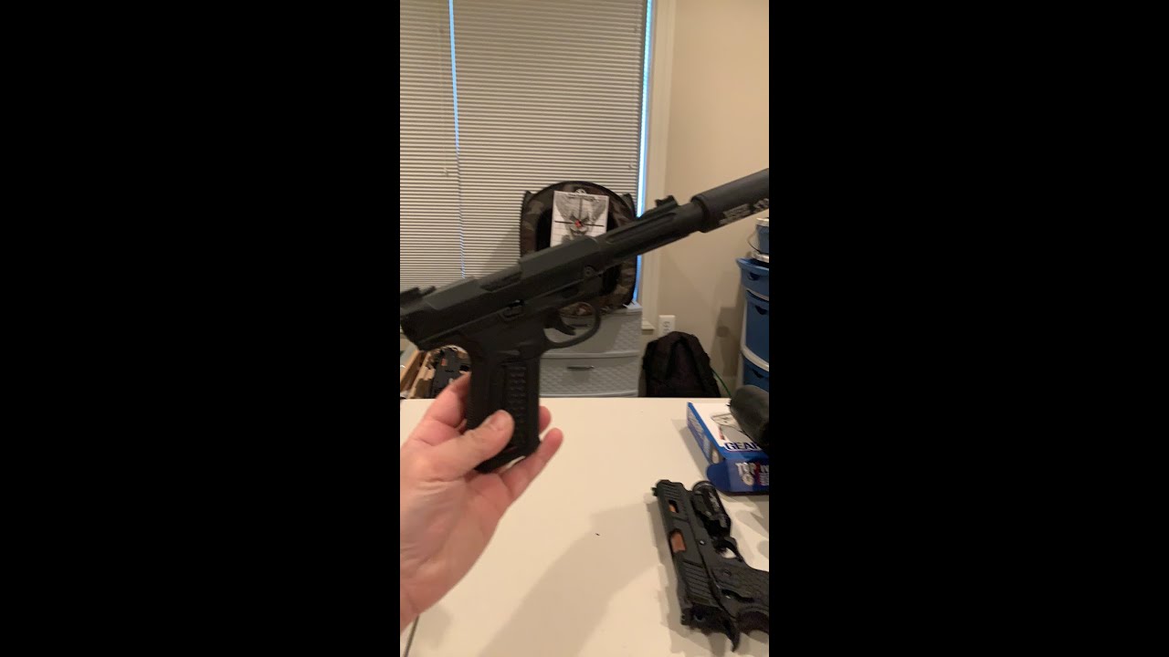 AAP01 shooting with a spitfire tracer unit - YouTube