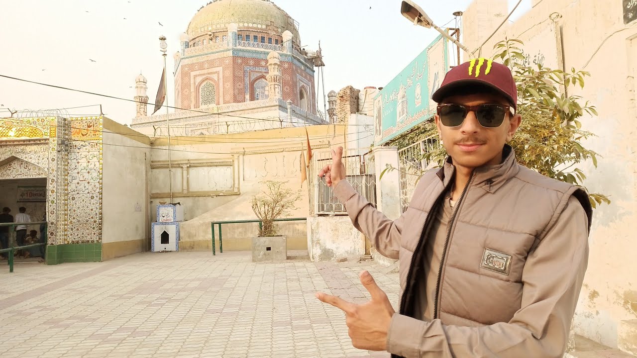 Shah Shamas Tabrez ️| Multan ka wo darbar jahn Khuda Aur Muhabbat ...