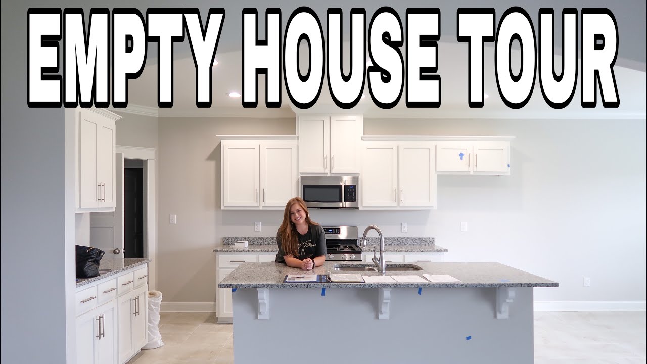 NEW EMPTY HOUSE TOUR | I'm moving!!! - YouTube