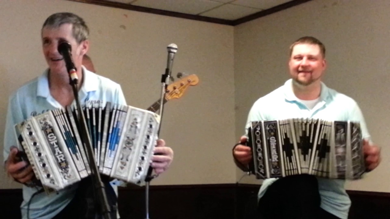Cynor Classics At the Square Polka - YouTube