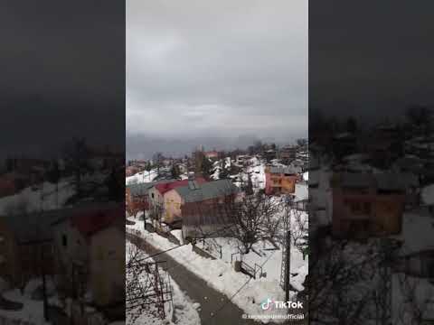 Xece herdem katarlar gelip gider