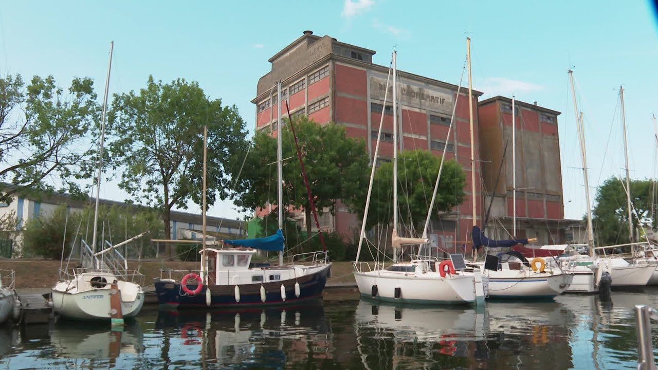 Itinéraire bis à Marans en Charente-Maritime - YouTube