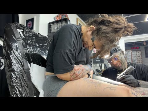 Epic Black Tribal Thigh Tattoo – 5 Hour Session