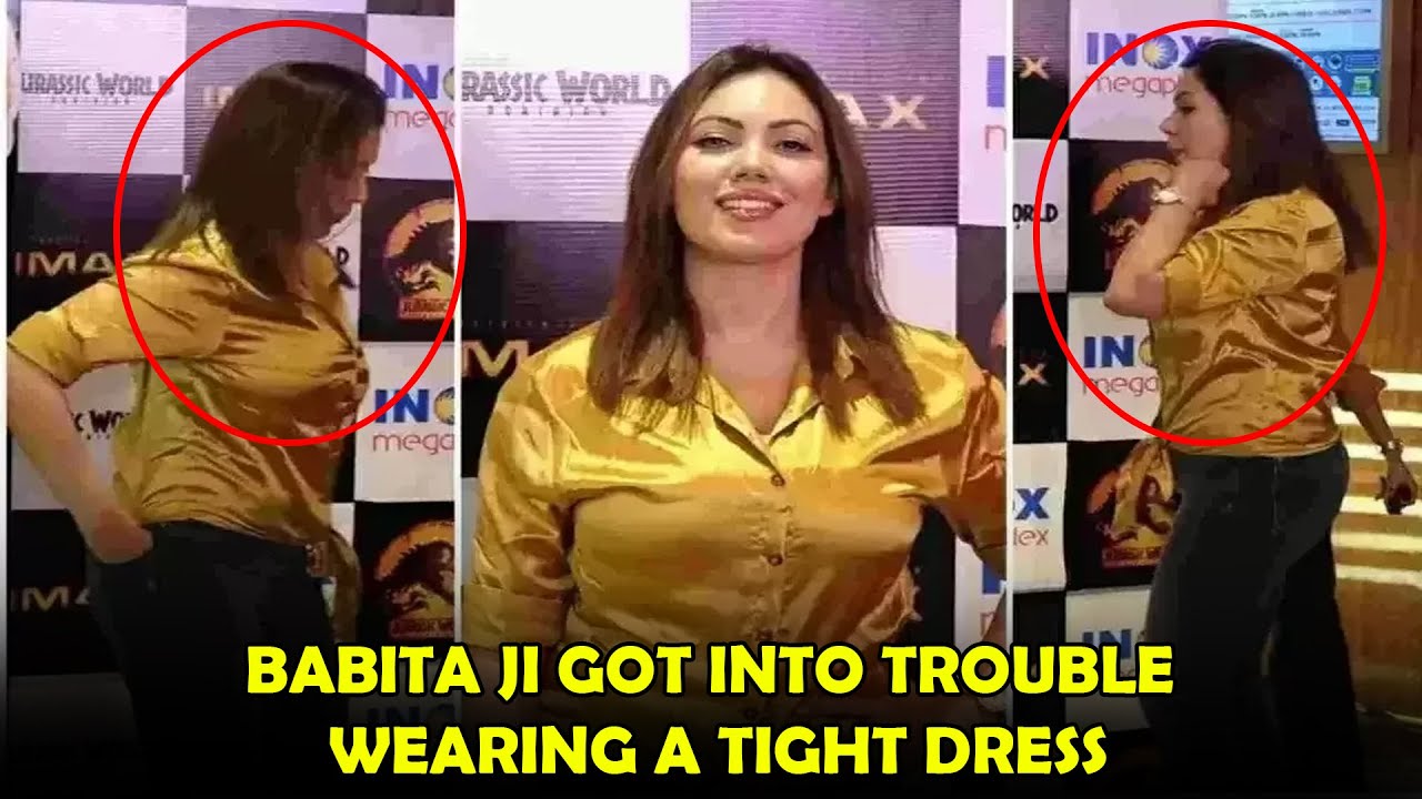 Babita ji got into trouble wearing a tight dress, OOPS Moment in a ...