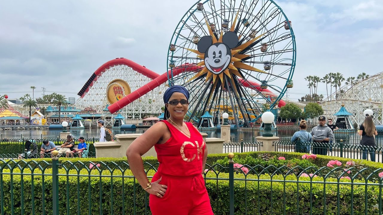 ENJOYING MY CHILDISH SIDE....A MUST WATCHED!!! - YouTube