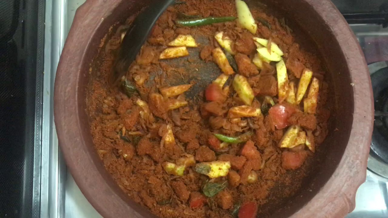 Sardines Curry (Kerala Style Mathi Curry) - YouTube
