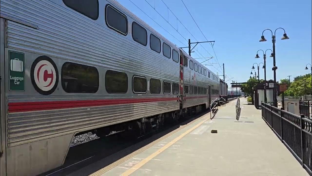 Caltrain JPBX #909 EMD F40PH-2CAT leading Local #112 at Santa Clara Station #caltrain - YouTube