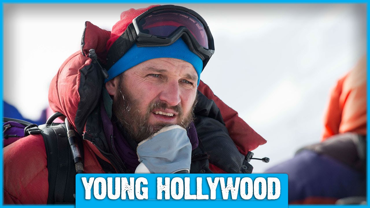 EVEREST Star Jason Clarke on Beards, Bonding, & Jake Gyllenhaal! - YouTube