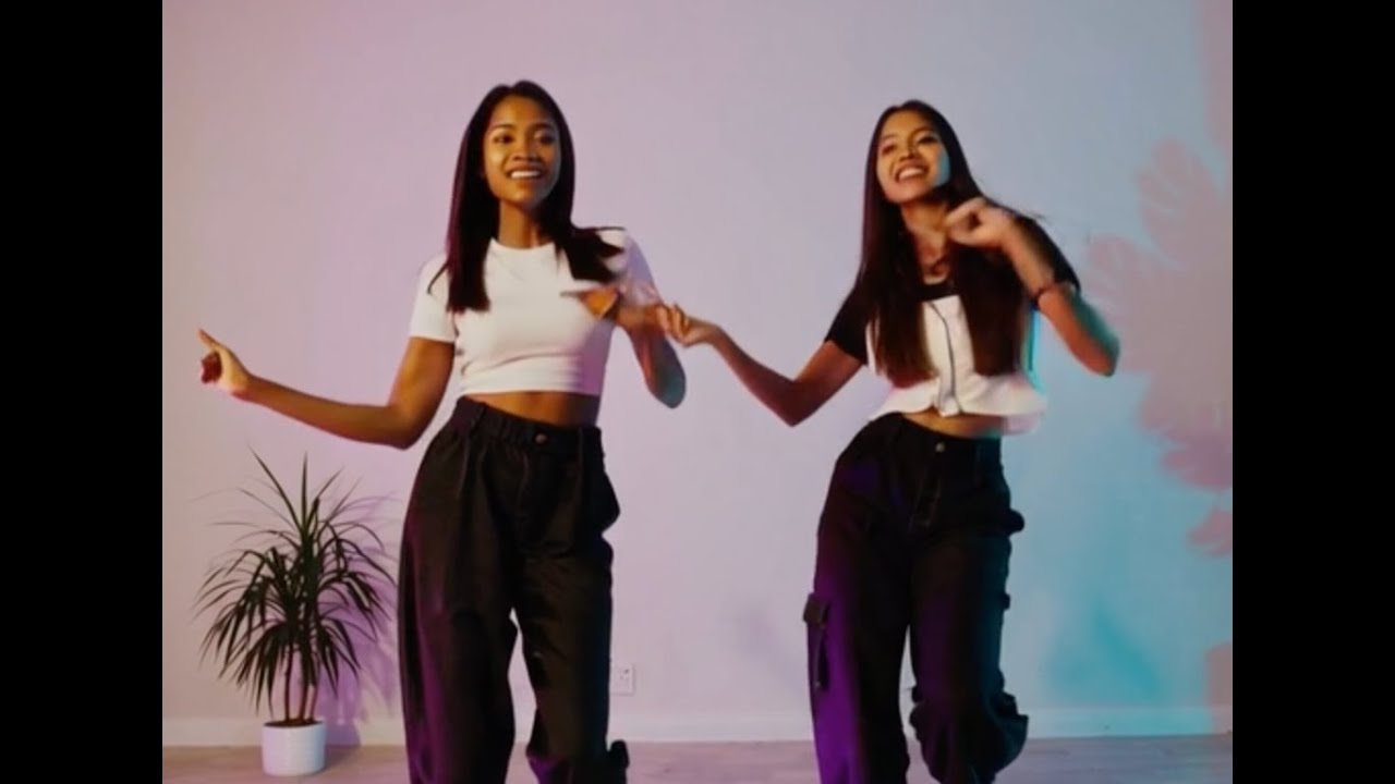 TikTokers sin Modales - YouTube