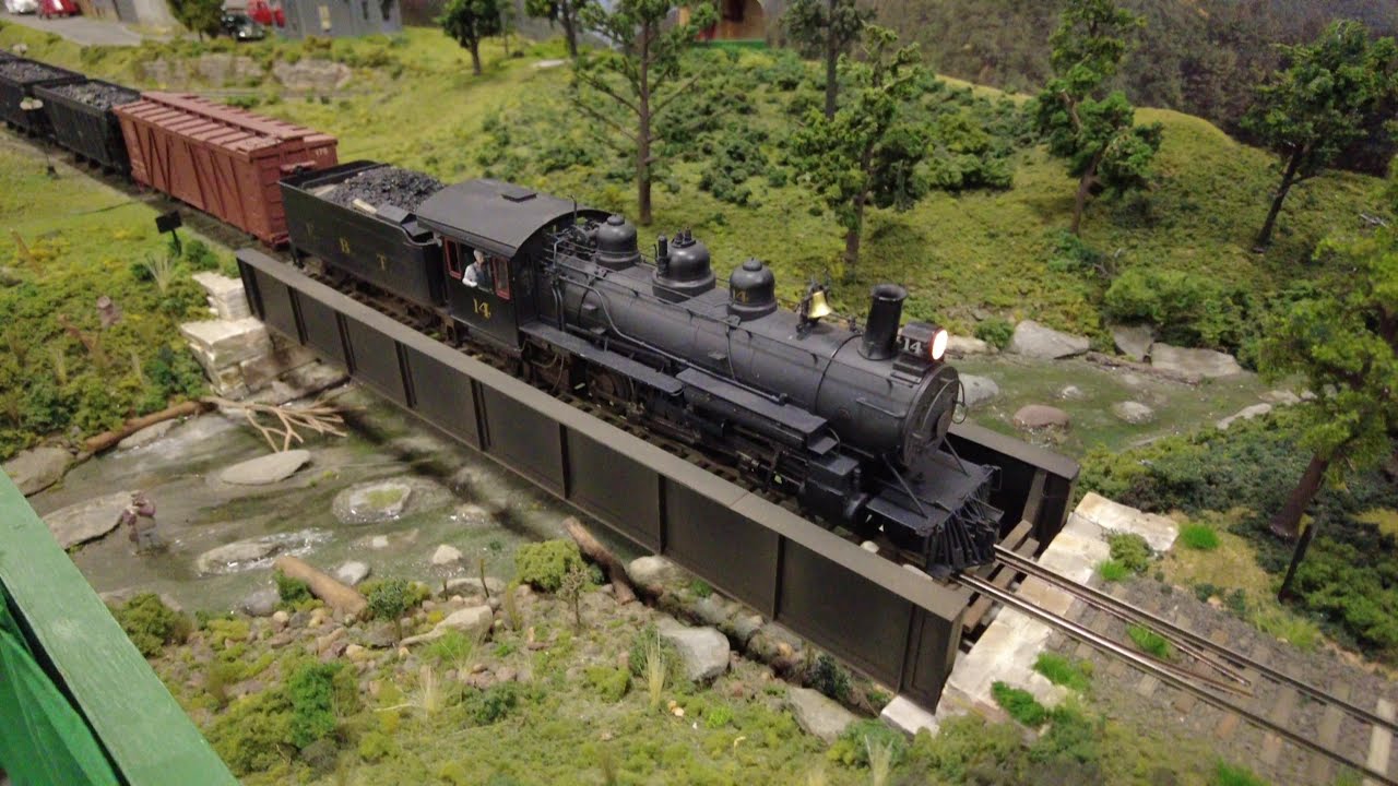 ON3 East Broad Top Crossing A Bridge At The National Narrow Gauge ...