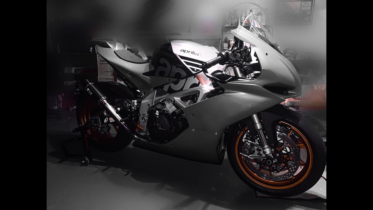 IT'S OFFICIAL!! RSV4 RF RACE BIKE BUILD *part 1* - YouTube
