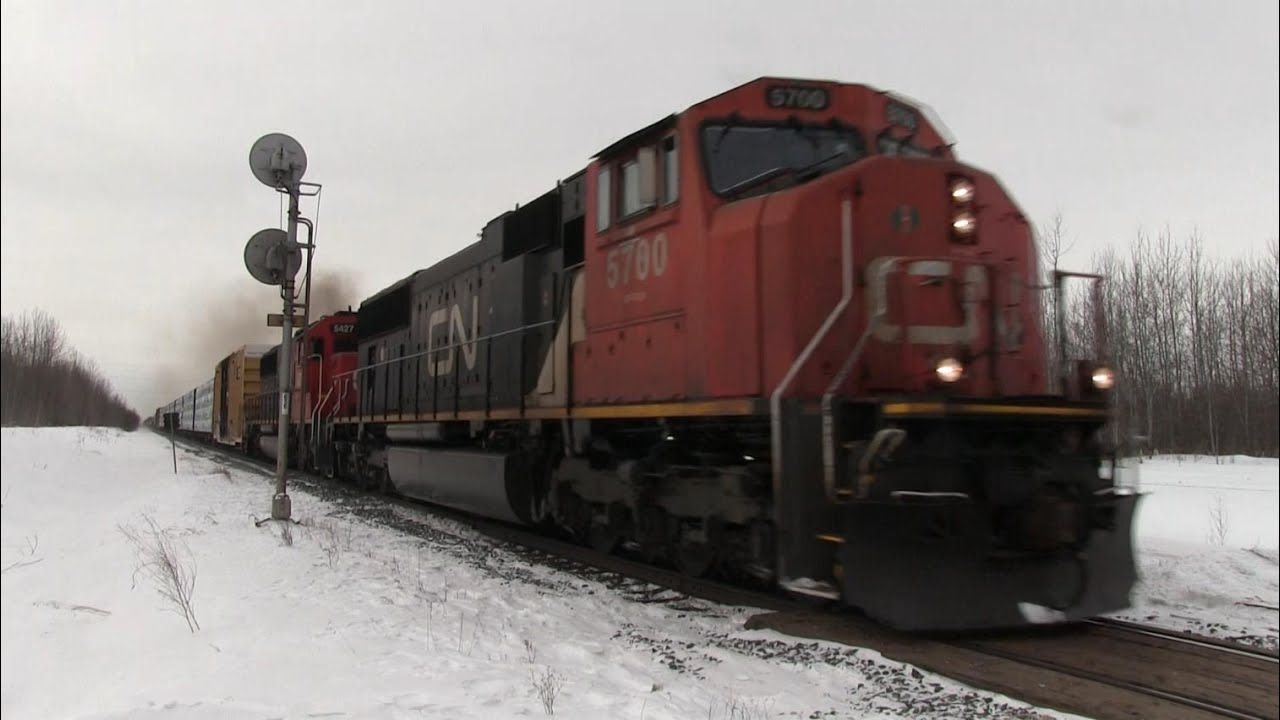 CN Train Spotting HD: CN 5700 & 5427 Highballs CN 416 East At Entwistle ...