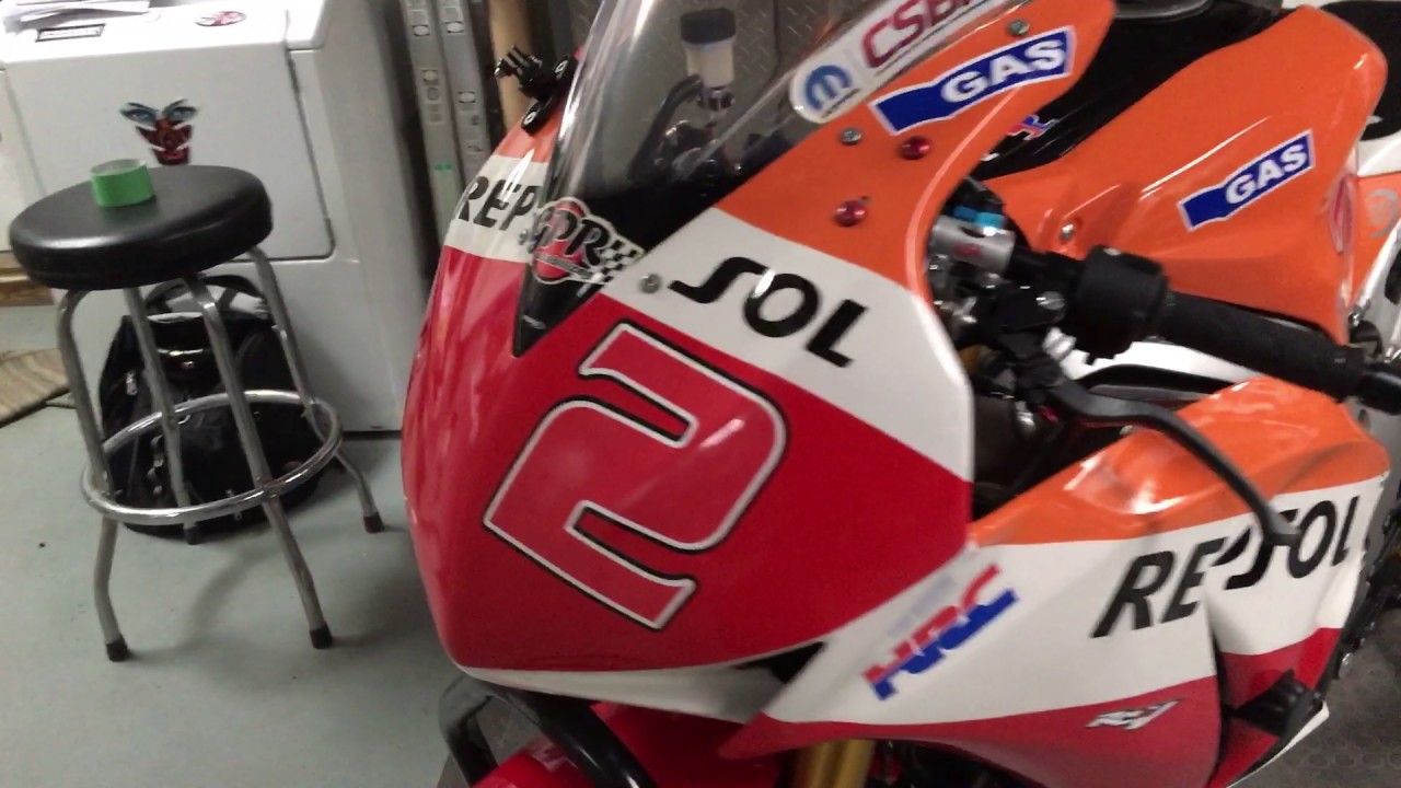 CBR 1000 SP1 2017 version piste - YouTube