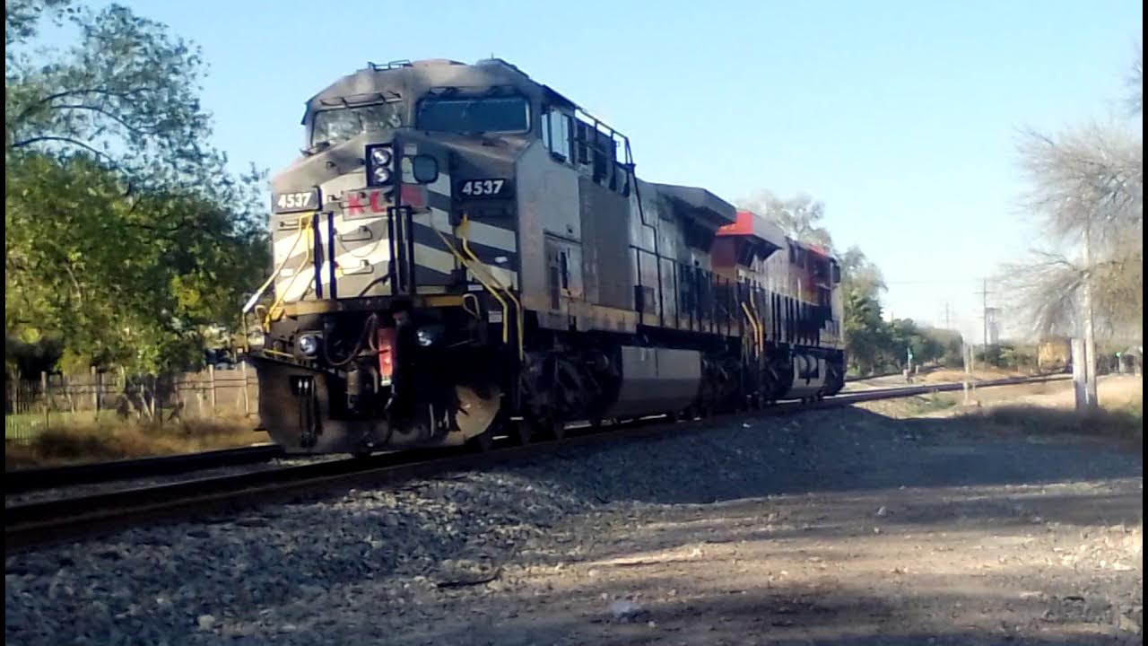 Maquinas solas KCSM KCS 4905 4537 - YouTube