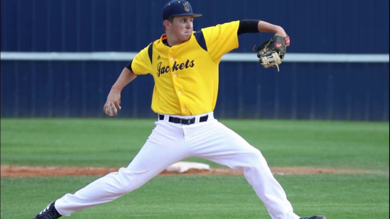 Howard Payne Baseball Clubhouse Tour - YouTube